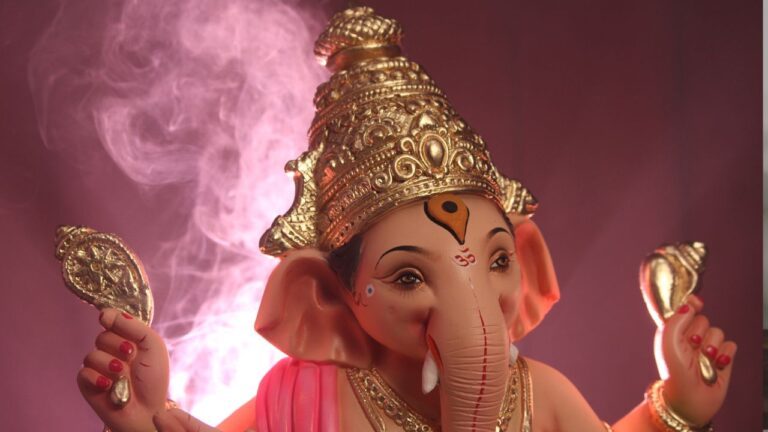 188+ Best Ganpati Aagman Caption in Marathi